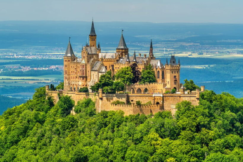 Hohenzollern Castle: Full-Day Tour from Frankfurt - A Walk Through the Itinerary and Experience