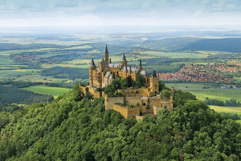 Hohenzollern Castle: Full-Day Tour from Frankfurt - The Sum Up