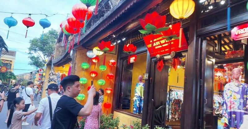 Hoi An Ancient Town Entrance Ticket with Drink - FAQ