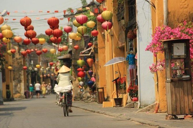 Hoi An Ancient Town Walking Tour Half Day - Visiting Historic Houses and Architectural Marvels