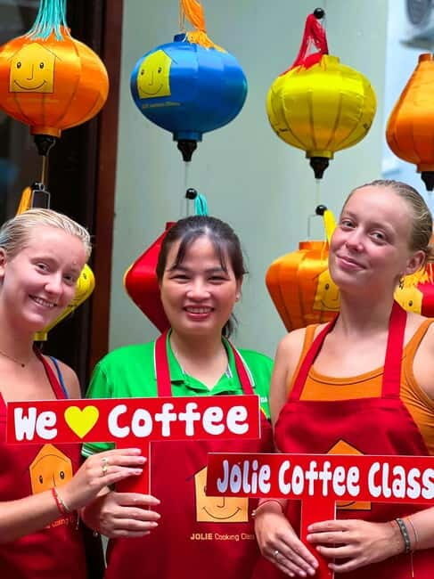 Hoi An: Banh Mi and Coffee Making Class - The Sum Up