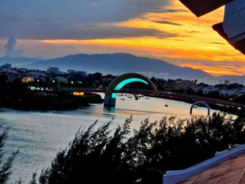 Hoi An: Basket Boat Tour by River Boat and Lantern Release - The Experience from the Reviews