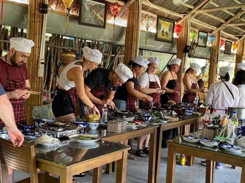 Hoi An: Bay Mau Cooking Class w Optional Market &Basket Boat - FAQ