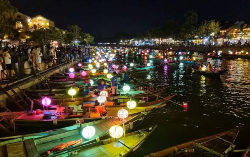 Hoi An: Boat Ride on Hoai River & Release the Flower Lantern - The Value and Authenticity of the Experience