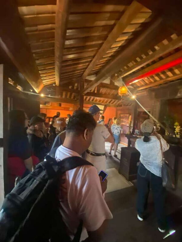 Hoi An Boat Ride Releasing Lantern and Night Market Tour - Tour Logistics and Value