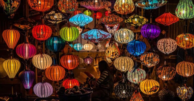 HOI AN: CITY TOUR - BOAT RIDE - RELEASE FLOWER LANTERN - Key Points