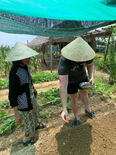 Hoi An Cycling,basket boat & cooking class at Organic Farm - Who Is This Tour Best For?