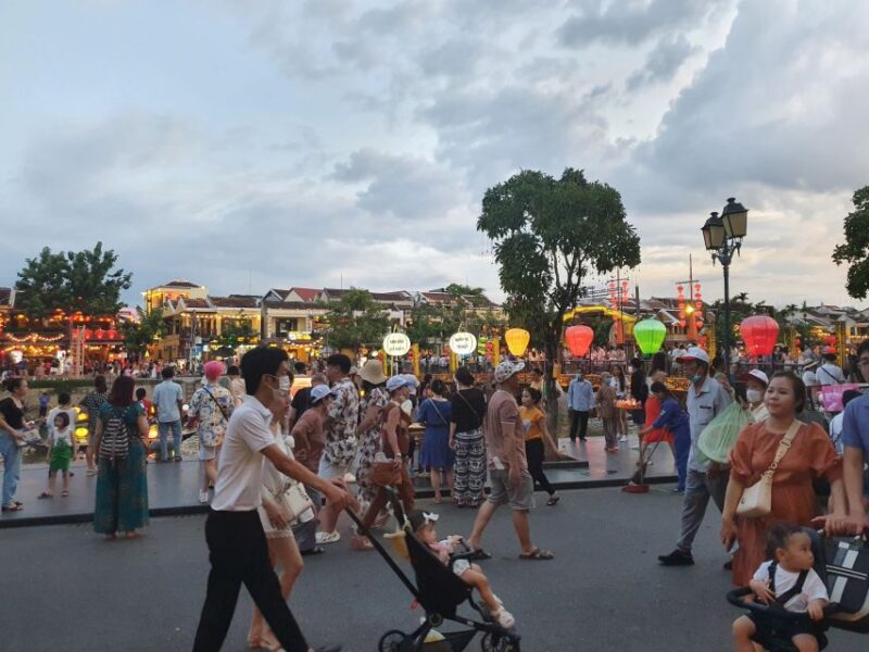Hoi An & Da Nang Highlights Private Tour - Lunch with Banh Mi in Hoi An