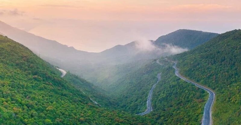 Hoi An/ Da Nang: Hue City Tour with HaiVan Pass - The Return Journey