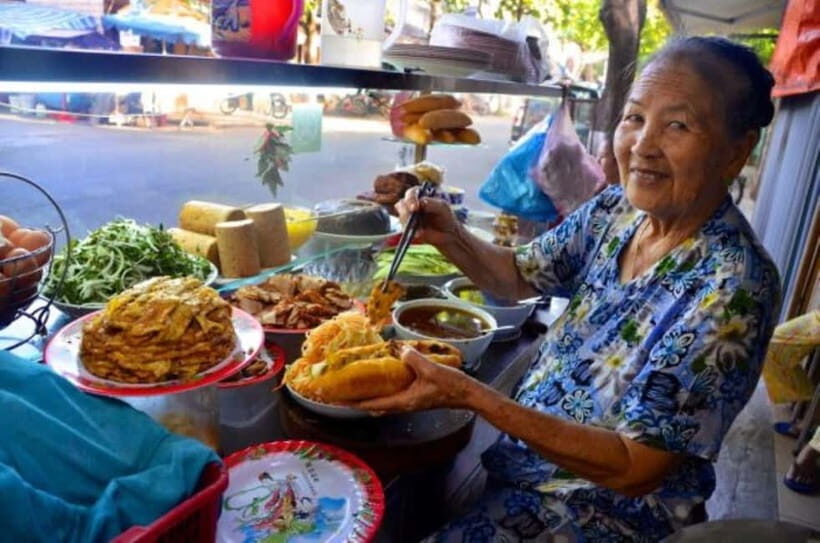 Hoi An Evening Food Tasting & Cultural Walking Tour. - FAQ