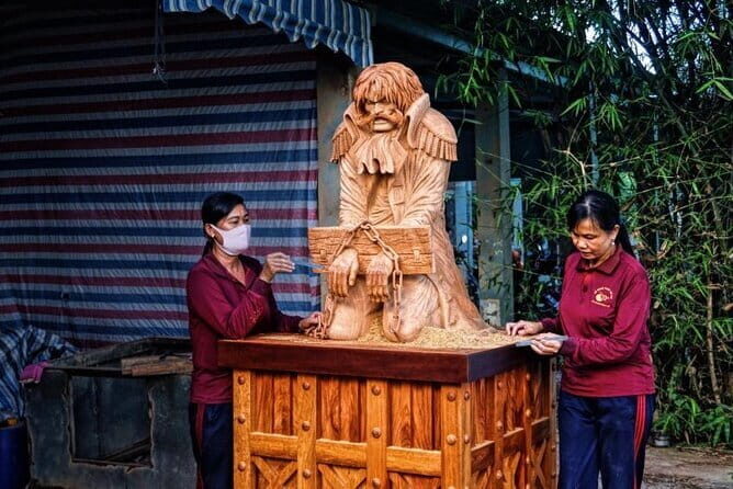 Hoi An Experience 3 Hours Wood Carving Class with Local Artist - What You Can Expect on This Wooden Journey