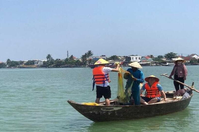 Hoi An Fishing Boat Tour/Ceramic-Lantern-Hand Fan-Cafe Class - FAQ