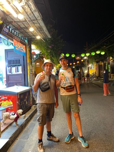 Hoi An food tour - Atmosphere and Group Size