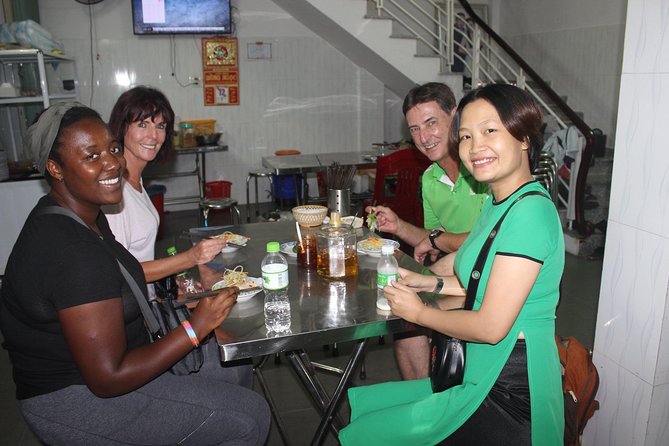 Hoi An Food Trail by Night with Boat Trip - FAQ