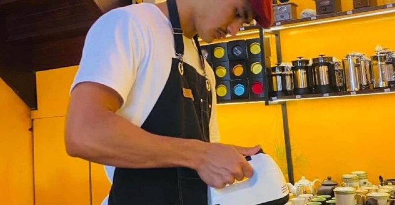 Hoi An : Hand-on Making Vietnamese Coffee Class - Authenticity and Traveler Feedback