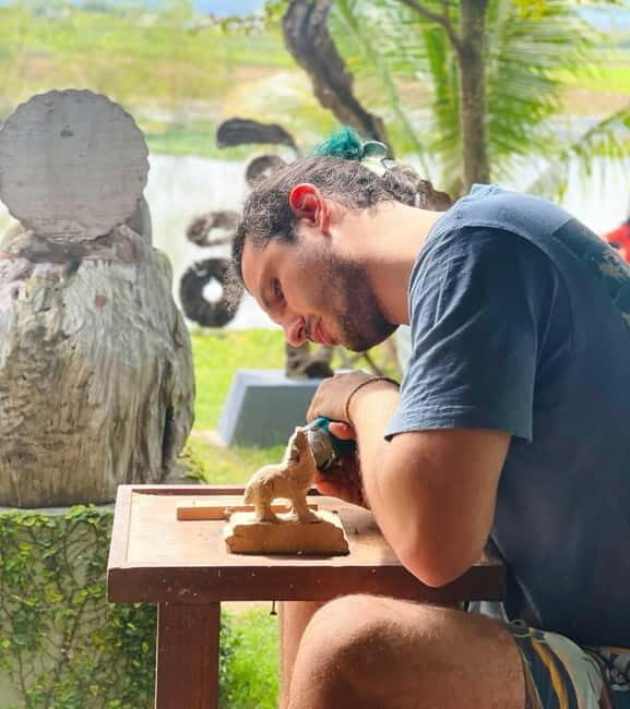 Hoi An Handicraft Workshop: Statue Wood Carving - Authentic Vietnamese Cuisine and Hospitality