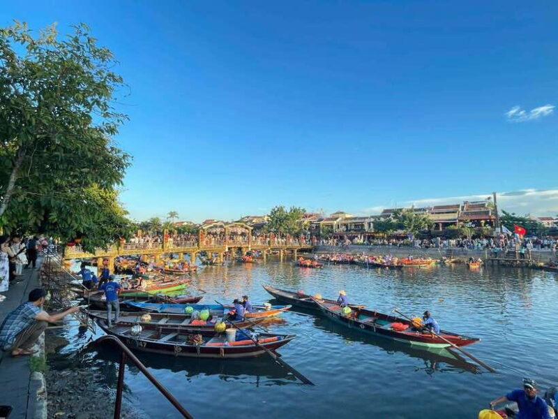 Hoi An: Hoai River Boat Ride with Flower Lantern Release - The Verdict