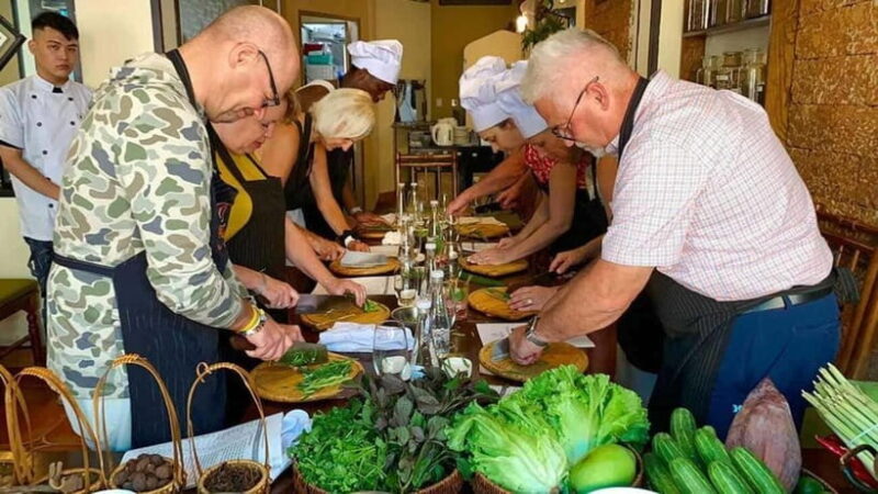 Hoi An: Market Tour & Cooking Class and Basket Boat Ride - FAQ