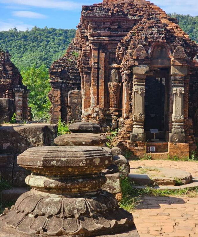 Hoi An: My Son Early Morning Tour with Banhmi and Coffee - The Value of This Tour