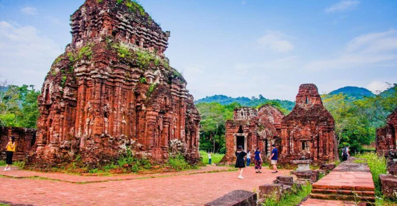 Hoi An : My Son Sanctuary with Thu Bon River Cruise - Relaxing on the Thu Bon River Cruise