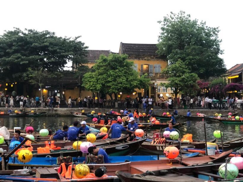 Hoi An : Night Boat Trip and Floating Lantern on Hoai River - Practical Tips for Visitors