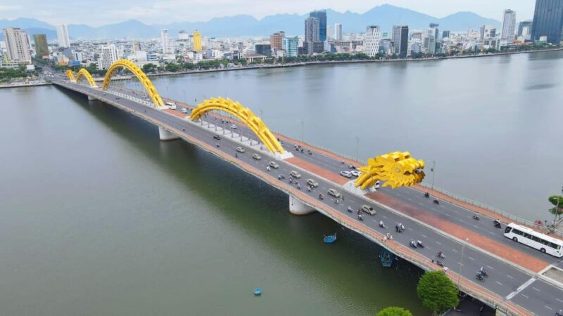 Hoi An: Private Transfer to Hue with Sightseeing Stops - Key Points