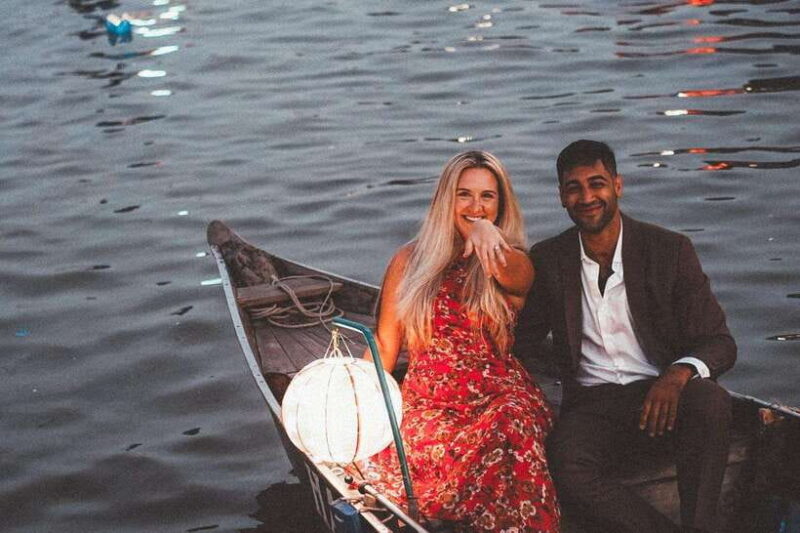 Hoi An: Sunset Boat Proposal & Couple Photoshoot Tour - Detailed Breakdown of the Experience