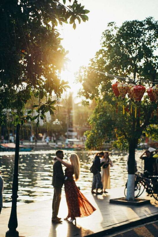 Hoi An: Sunset Boat Proposal & Couple Photoshoot Tour - Final Thoughts: Is This Tour Right for You?