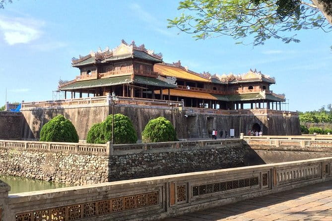 Hoi An to Dong Hoi rides by Private Car service - Authentic Experiences and Authenticity