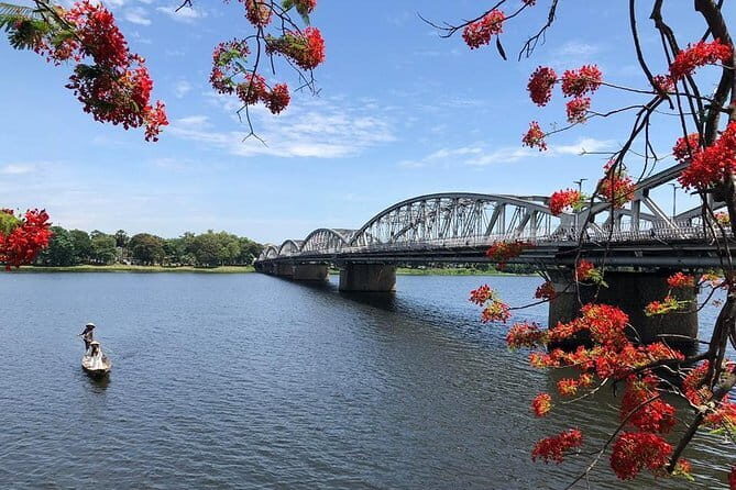 Hoi An to Hue by Private Car with English Driver & Scenic Stops - The Sum Up