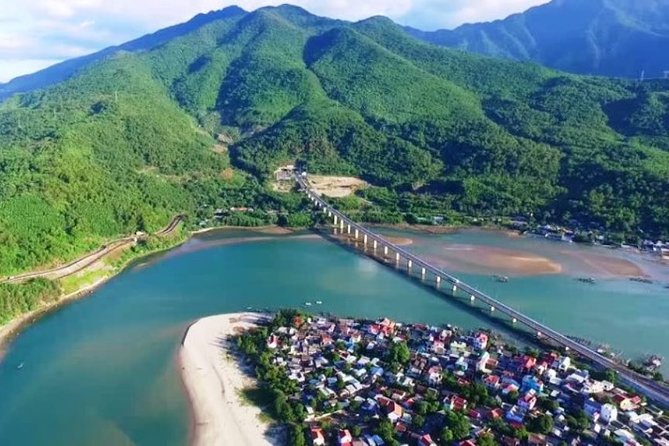 Hoi An To Hue Private Car With English Speaking Driver - FAQs