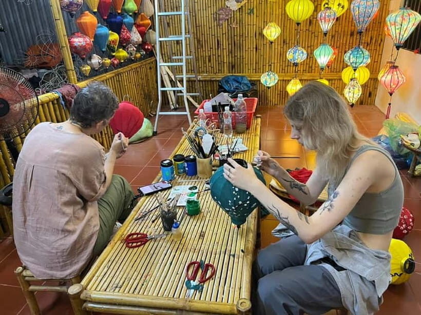 Hoi An: Traditional Lantern Making Class - The Experience: Setting, Atmosphere, and Duration