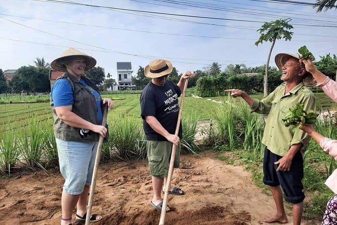Hoi An Village Experience Tour & Lantern Making Class - Overview of the Tour Experience
