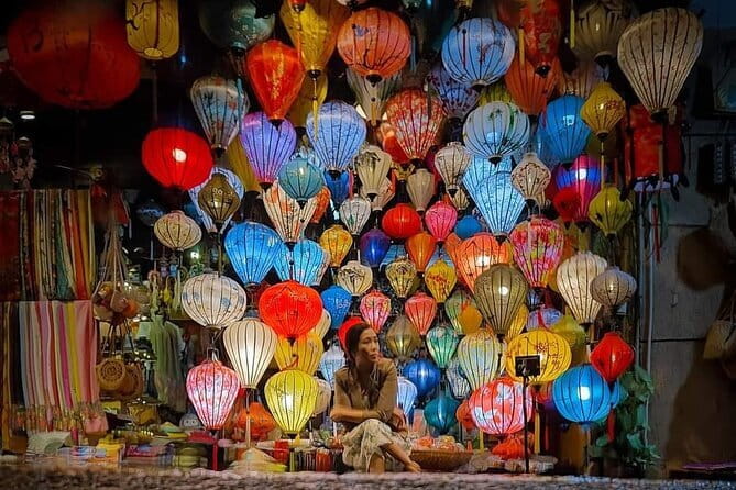 Hoi An Walking Tour, Sampan Boat Trip , Foodie Tour by Night - Practical Tips and Considerations