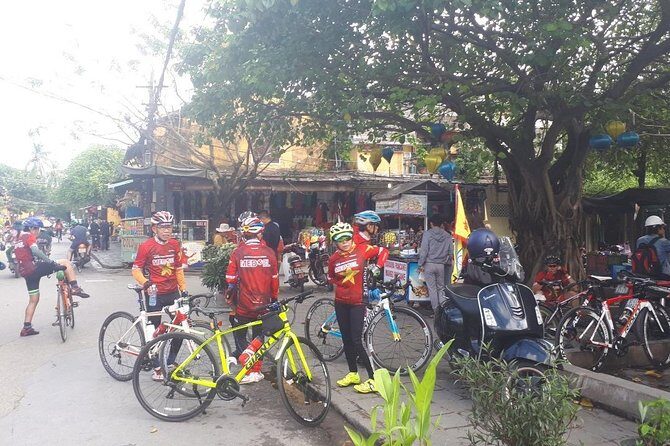 Hoian Full-Day Exploring, Handicraft Museum, Custom Suit Tailoring - The Iconic Japanese Covered Bridge