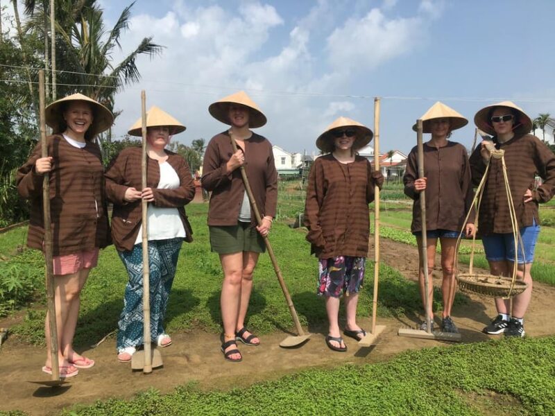HOIAN: LANTERN MAKINGFARMER AT TRA QUE SMALL GROUP - What to Expect: A Detailed Breakdown
