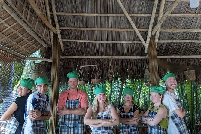 HoiAn:Making Lantern & Cooking Class-BasketBoat Ride,Crab fishing - FAQ