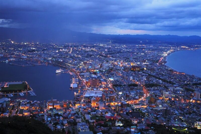 Hokkaido Hakodate 2D1N Cherry Blossoms Bus Tour From Sapporo - Highlights and Activities