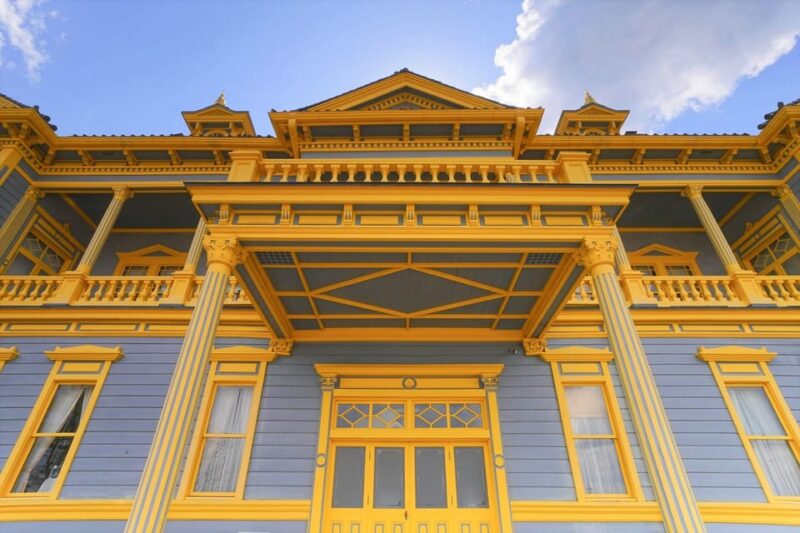 Hokkaido Hakodate 2D1N Cherry Blossoms Bus Tour From Sapporo - Hachiman-Zaka Slope