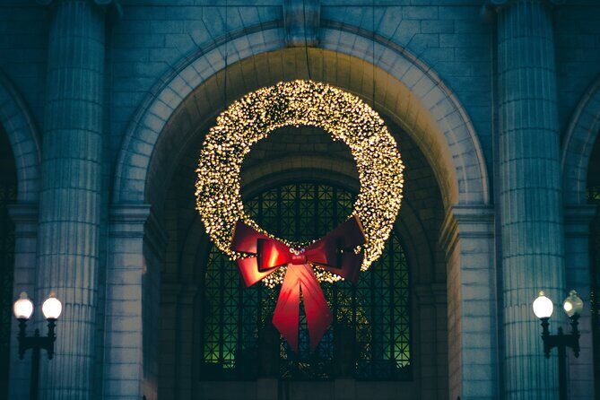 Holiday Lights Private Night Bus Tour of Washington DC - Who Should Consider This Tour?