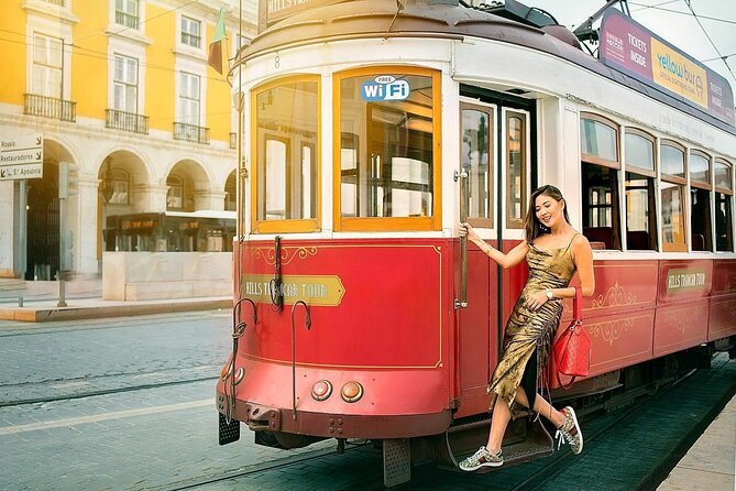Holiday Photoshoot in Lisbon - The Experience from Reviews