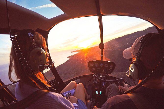 Hollywood & Beaches Helicopter Tour 50 Minutes - Discovering the LA Skyline from the Sky
