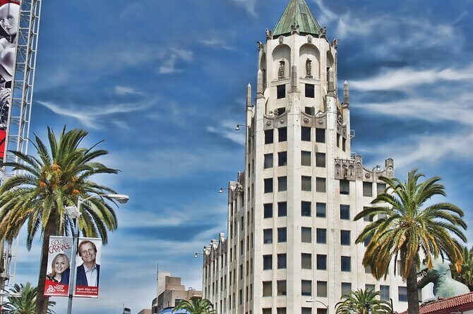 Hollywood Ghost Tour in LA - Hollywood Ghost Tour in LA: A Spooky Spin on the City of Angels