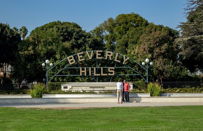 Hollywood Sightseeing and Celebrity Homes Tour - Pricing and Cancellation Policy