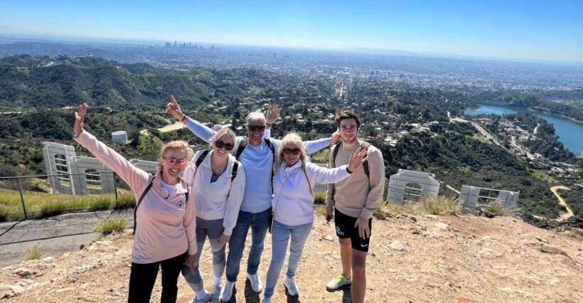 Hollywood Sign : Hiking to the Sign with a French tour guide - Key Points