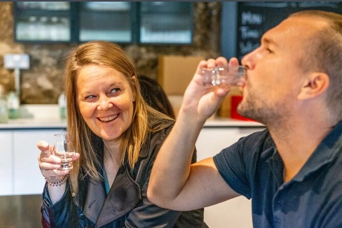 Holyrood Distillery Gin Tasting Experience - Tasting and Experimenting