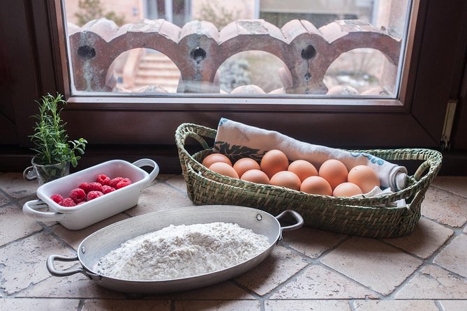 Home Cooking Class & Meal With a Local in Messina - Logistics and Meeting Information