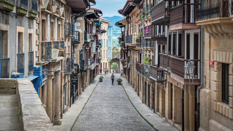 Hondarribia: City Highlights Guided Walking Tour - Practicalities and Value