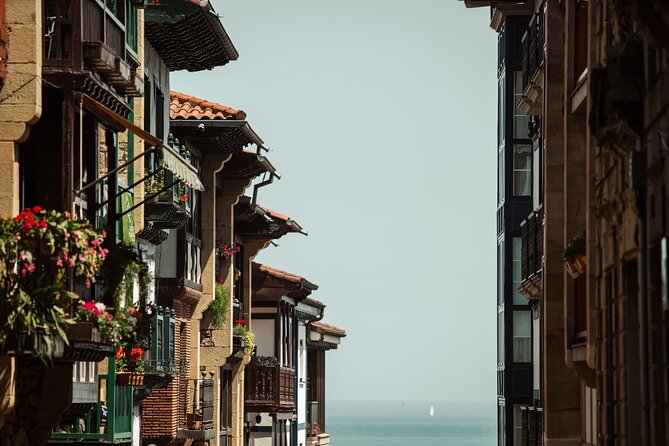 HONDARRIBIA SIGHTSEEING and PINTXOS - Private Gastronomic Adventure - What Sets This Tour Apart?