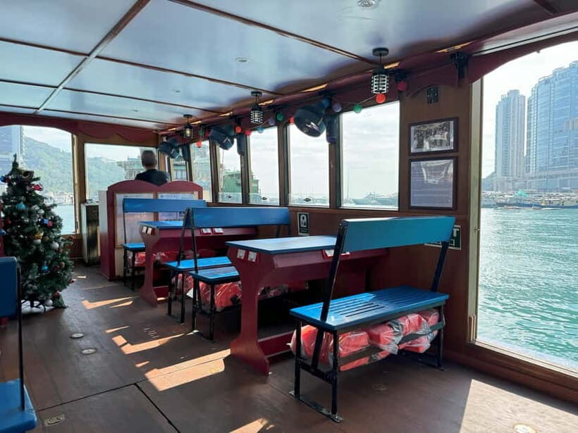 Hong Kong: Aberdeen Fishing Heritage Tour with Seafood Feast - Authenticity and Reviews